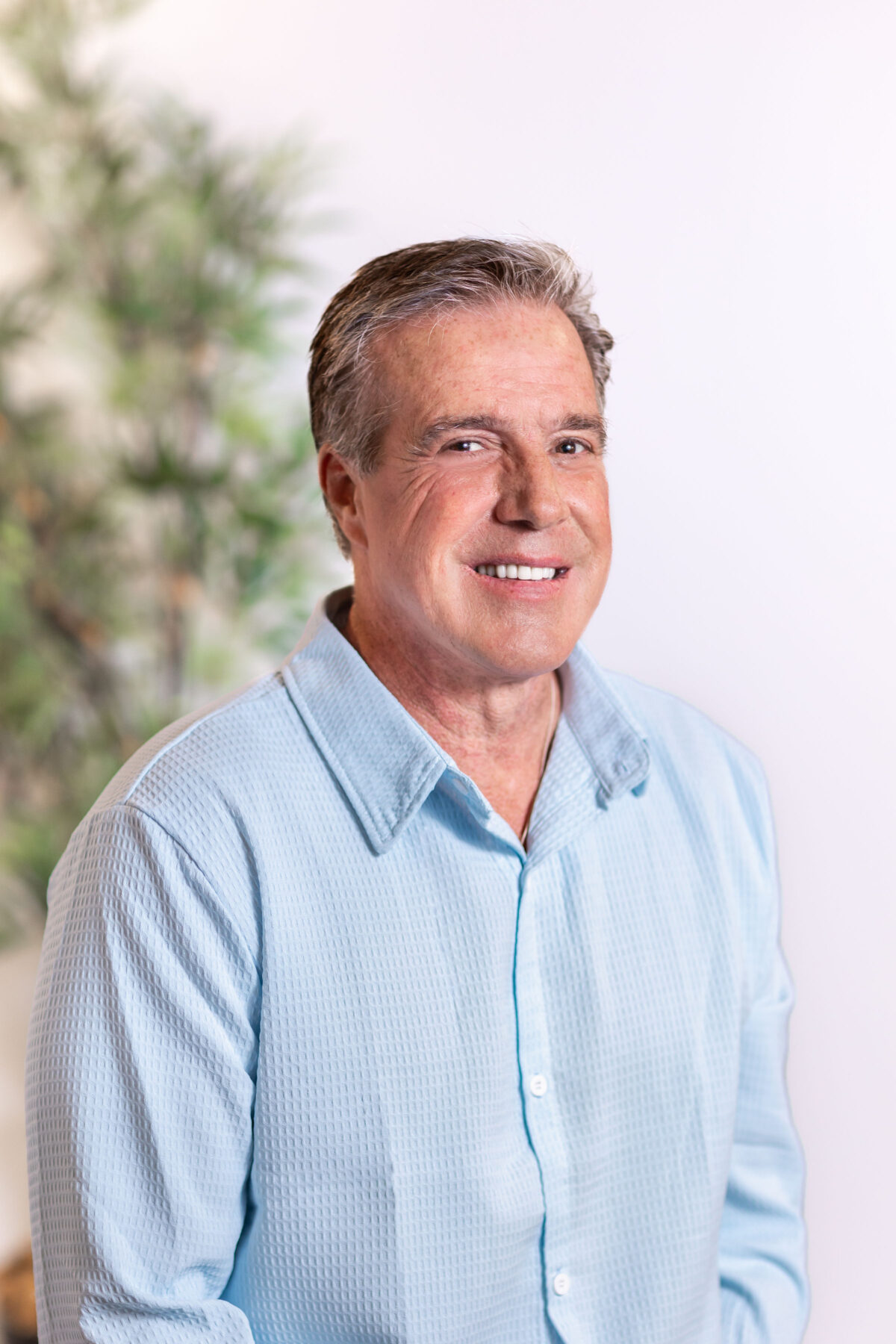 About Us - ComerNowling